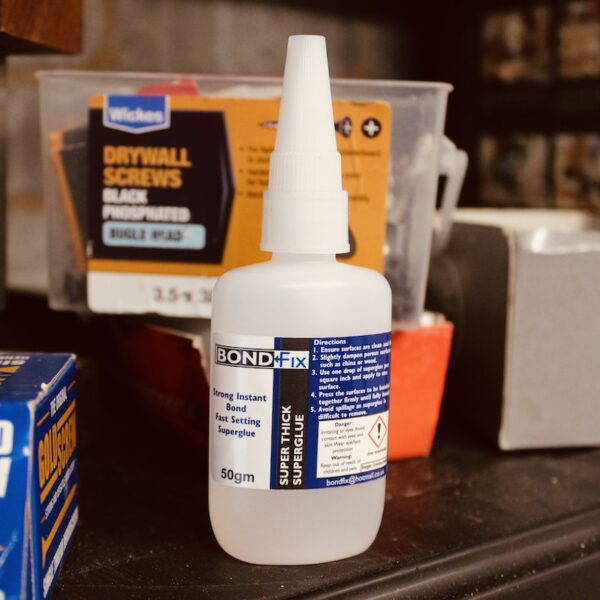 BondFix Super Thick Viscosity Superglue: Robust Bonding Solution